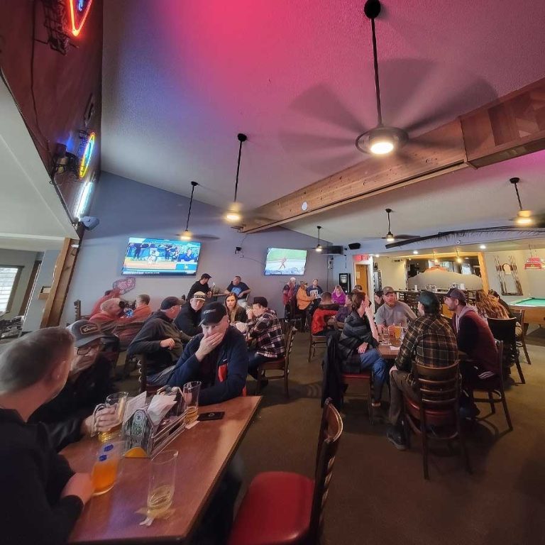 Breeze Inn Photo Gallery | See Seward Hotel Images